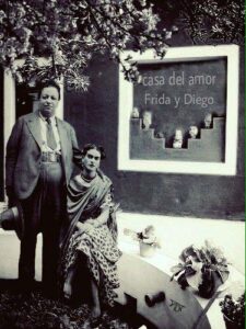 La Casa Azul: Testimonio de Amor, Arte y Cultura en el México de Frida ...