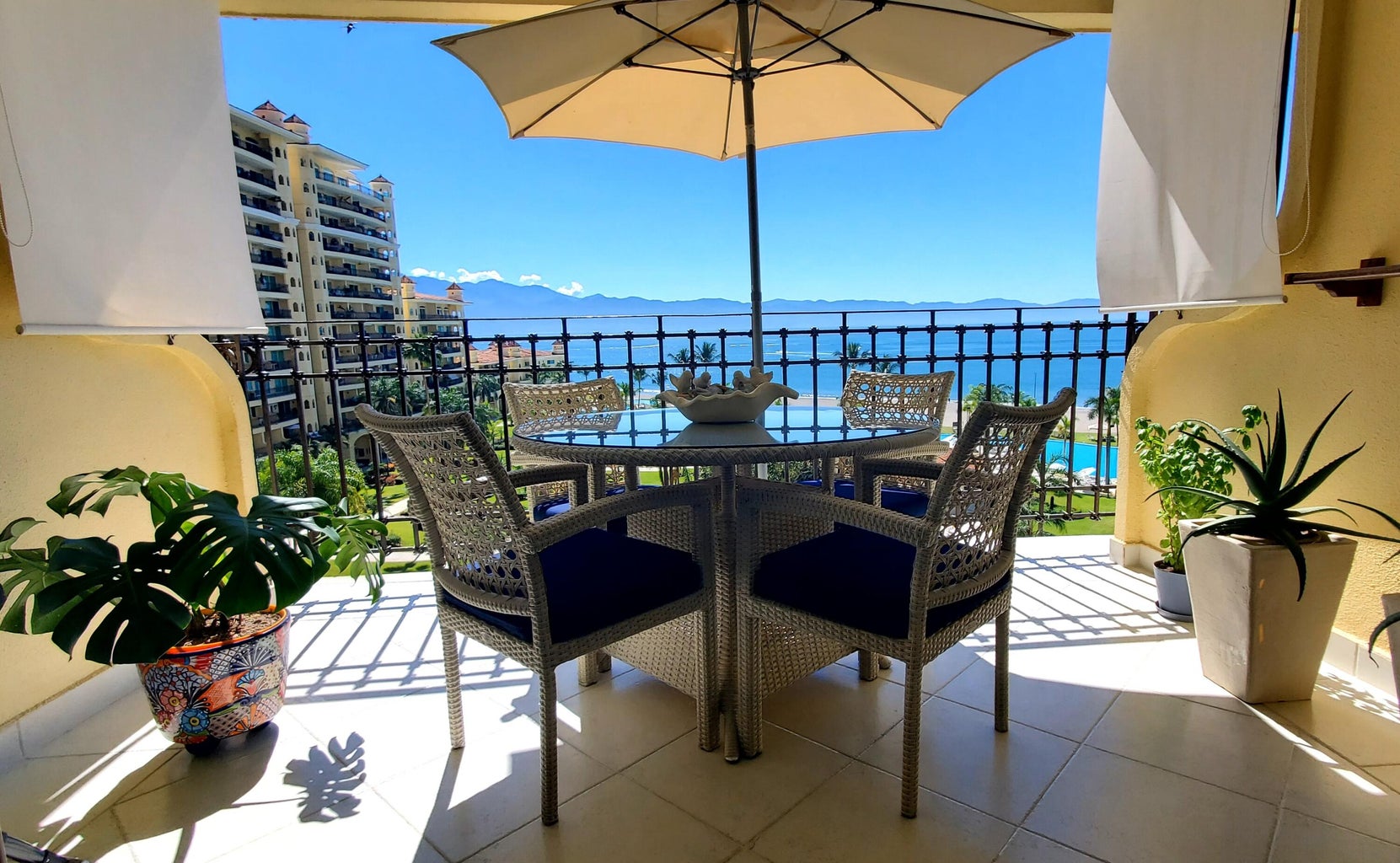 Bay View Grand C 607: Lujo frente al Mar en Puerto Vallarta